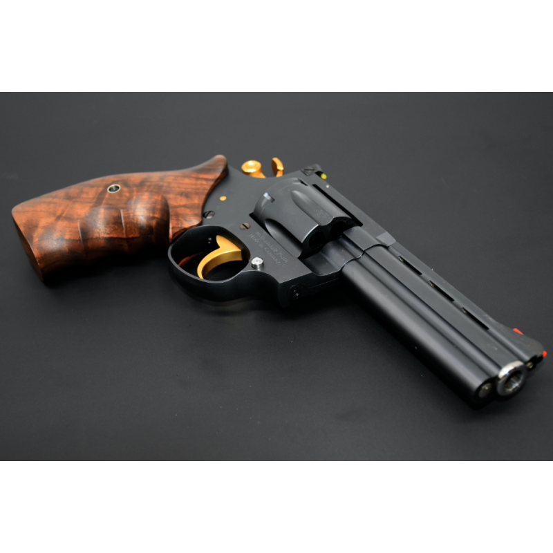 Korth Revolver Classic Troja 357 Mag 4" Mat Black Deluxe