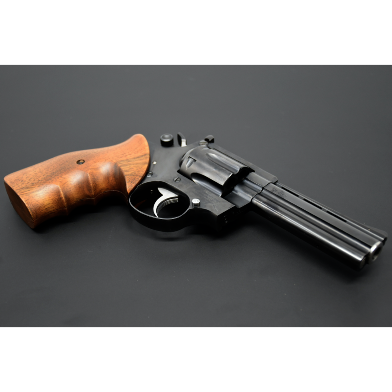 Korth Revolver Classic Troja 357 Mag 4" Glossy Black Finish