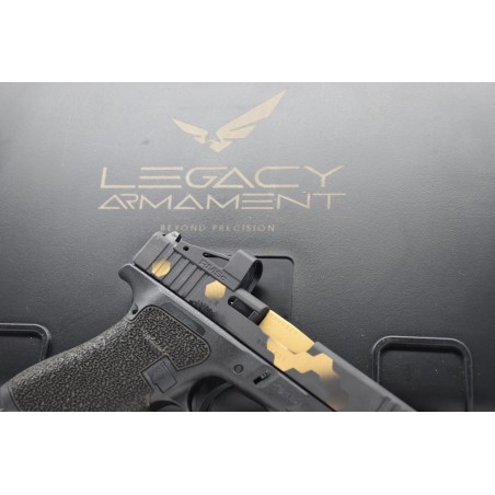 Glock 48 Shield Custom - Gold Black Hexa - Legacy Custom Edition